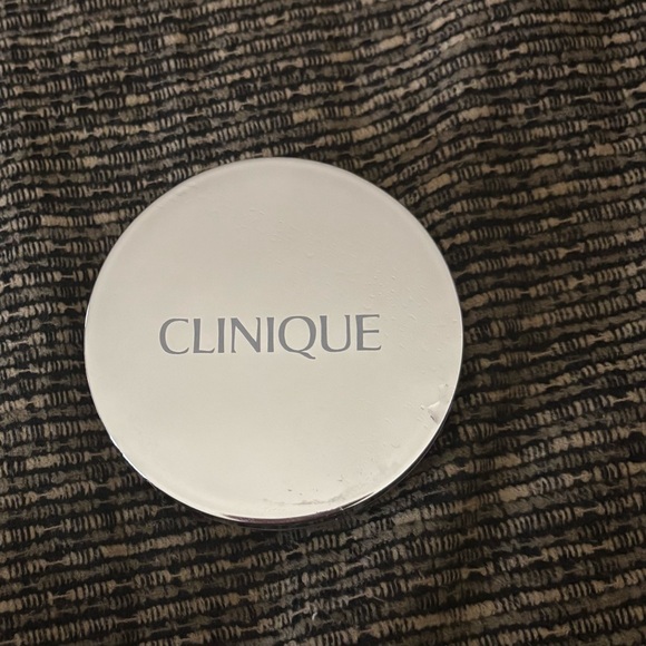 Clinique | Makeup | Clinique Silver Compact | Poshmark